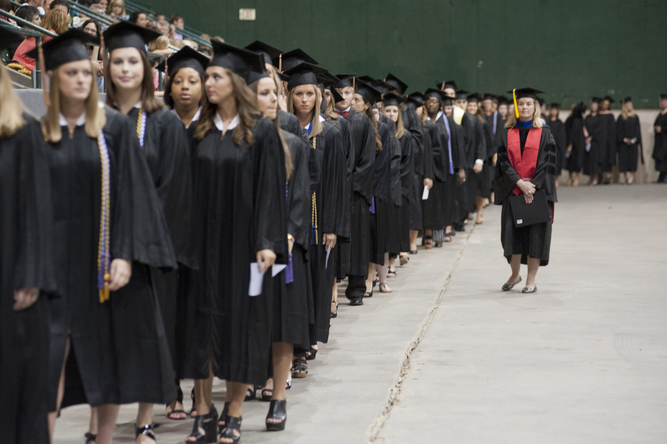 In largest commencement ever, UMMC confers 846 degrees to health-care ...