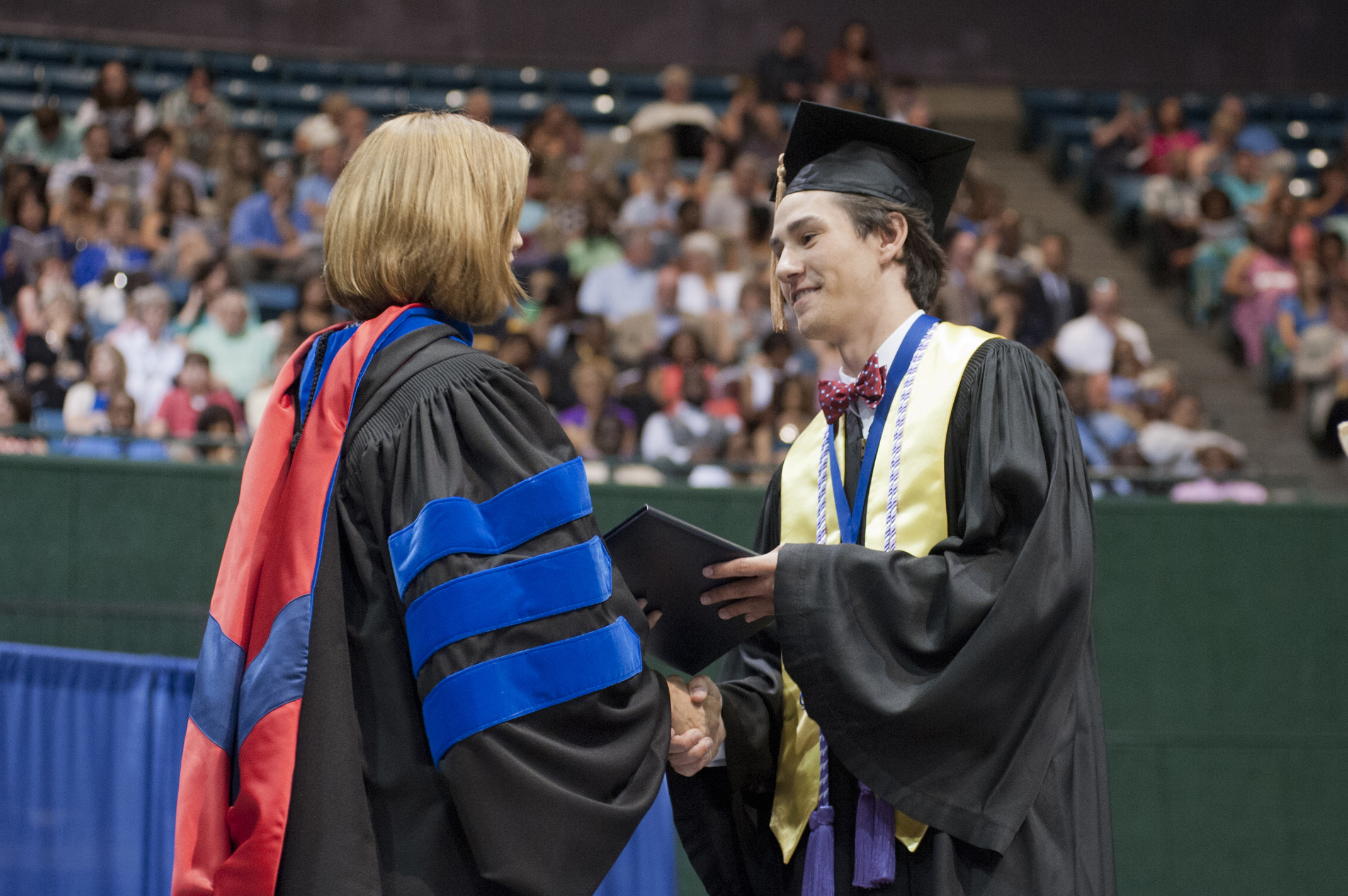In largest commencement ever, UMMC confers 846 degrees to health-care ...