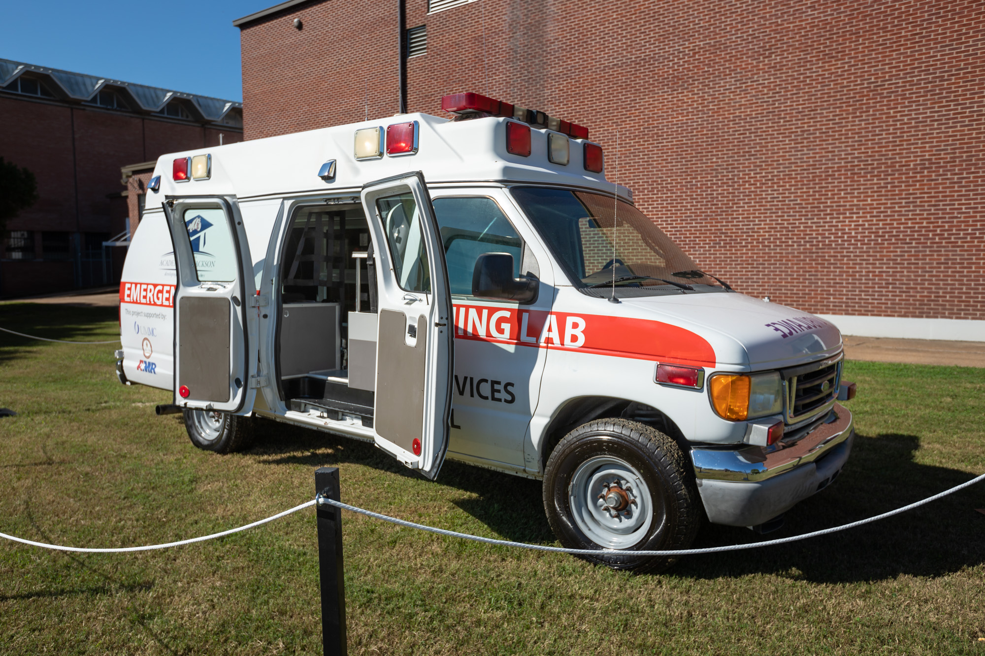 Ambulance gift allows Lanier students to learn medical transport skills ...