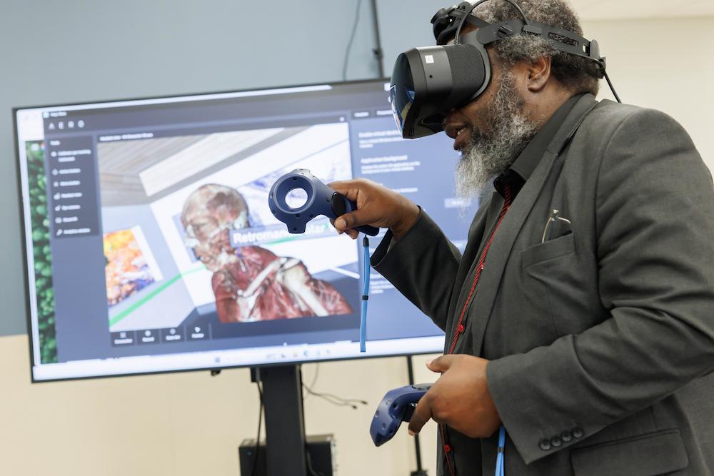 Revolutionizing Biomedical Education: The Impact of Immersive ...